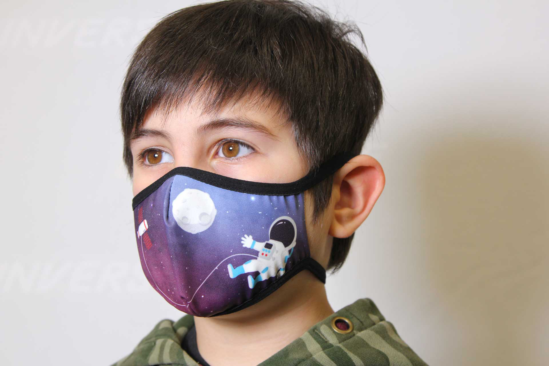 INVERSE PRESENTS ITS COLLECTION AND CUSTOMISABLE WINDFLAP® REUSABLE ...